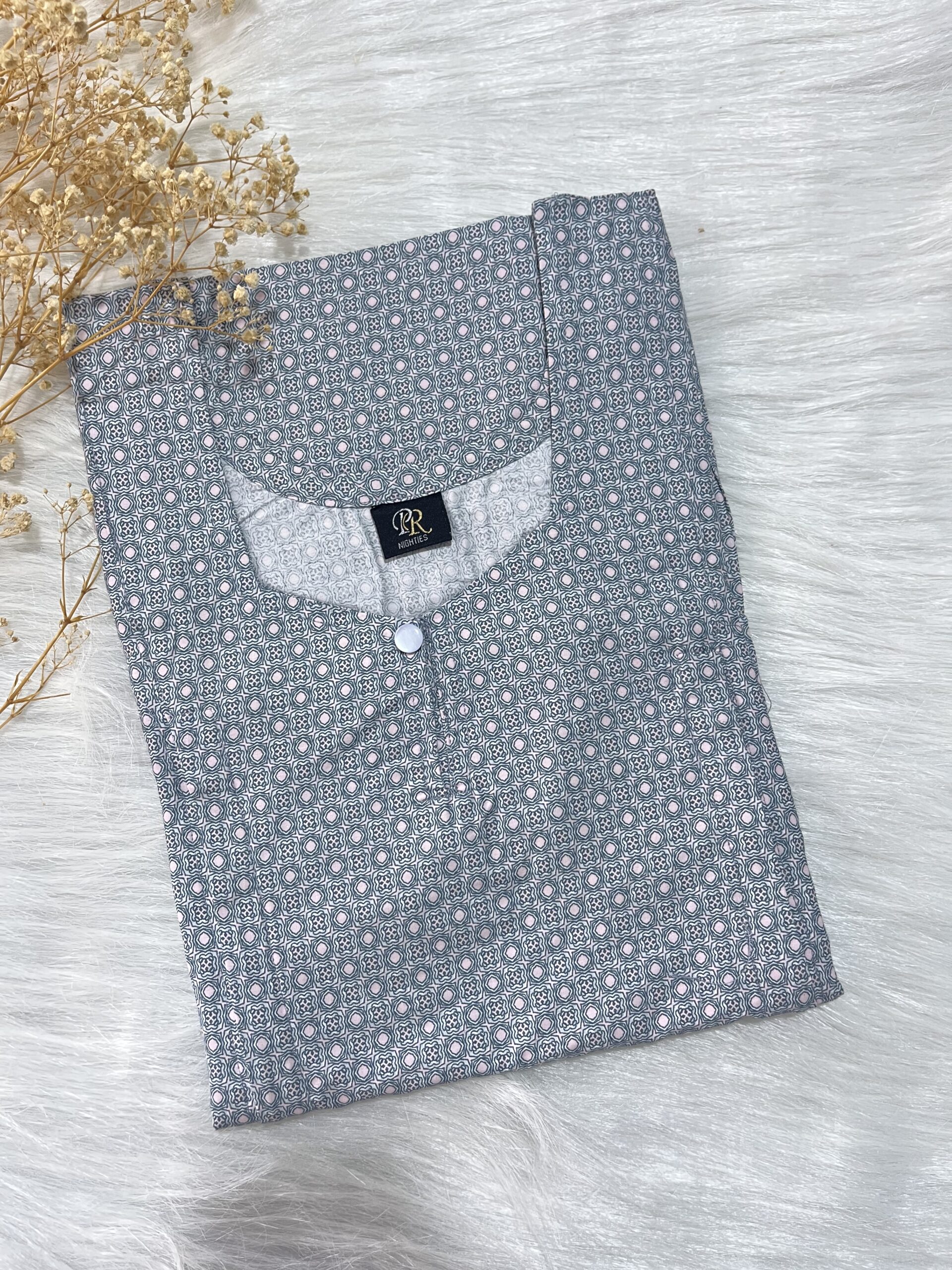 Pure Cotton Two Side Vertical Zip Feeding Nighty With Pocket - PR Nighties